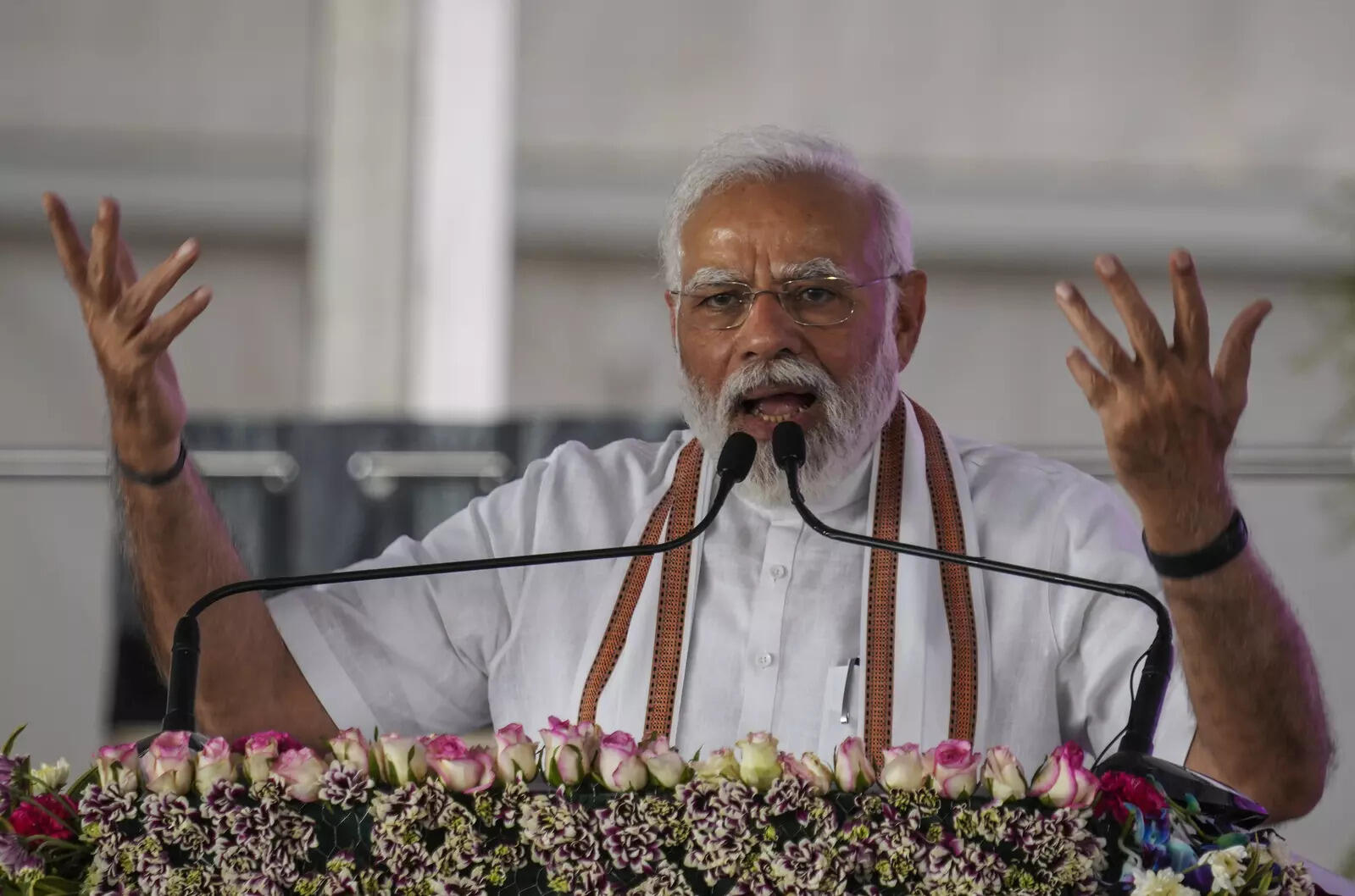 Narendra Modi- A tea seller's journey to being the most popular leader ...