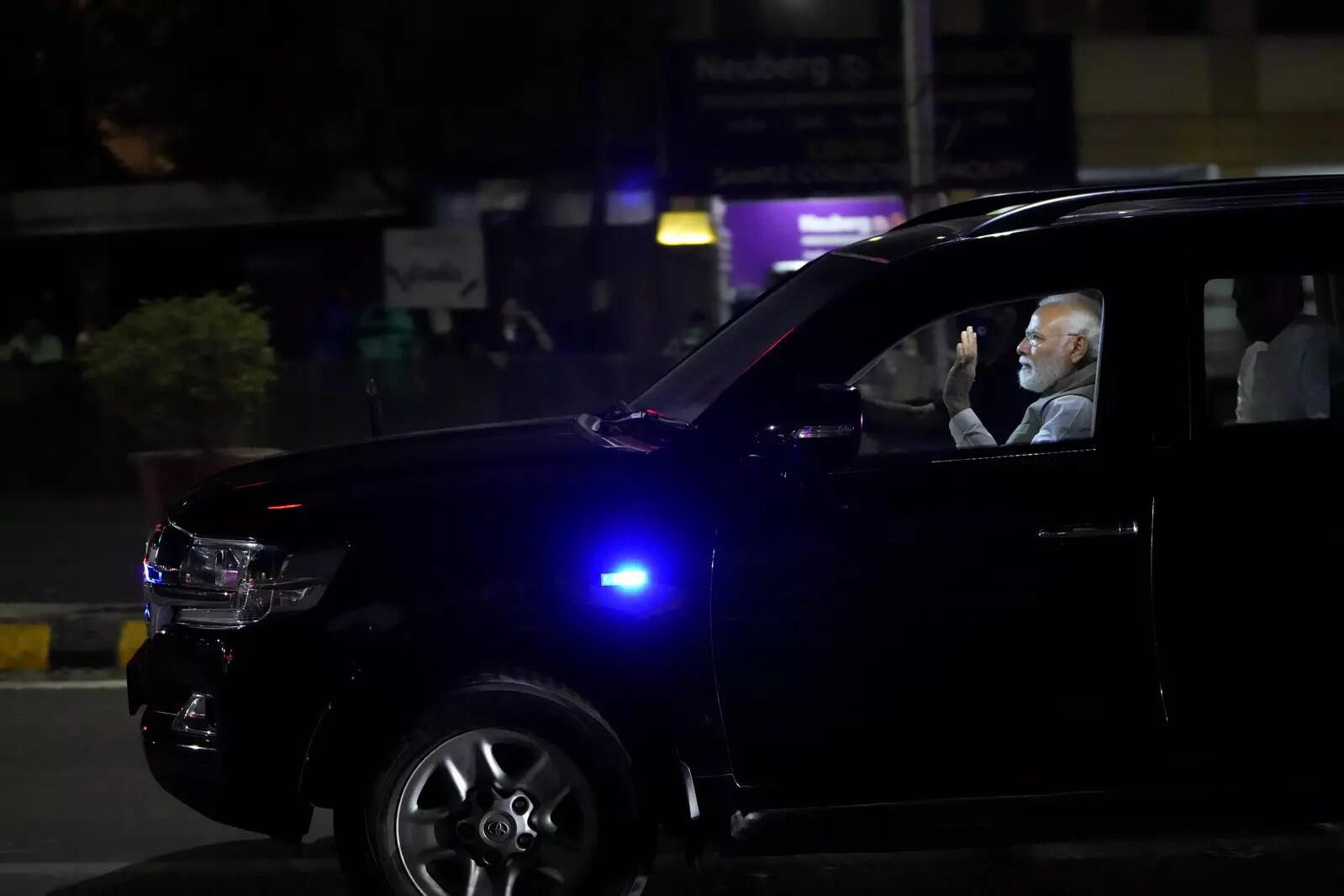 Narendra Modi- A tea seller's journey to being the most popular leader ...