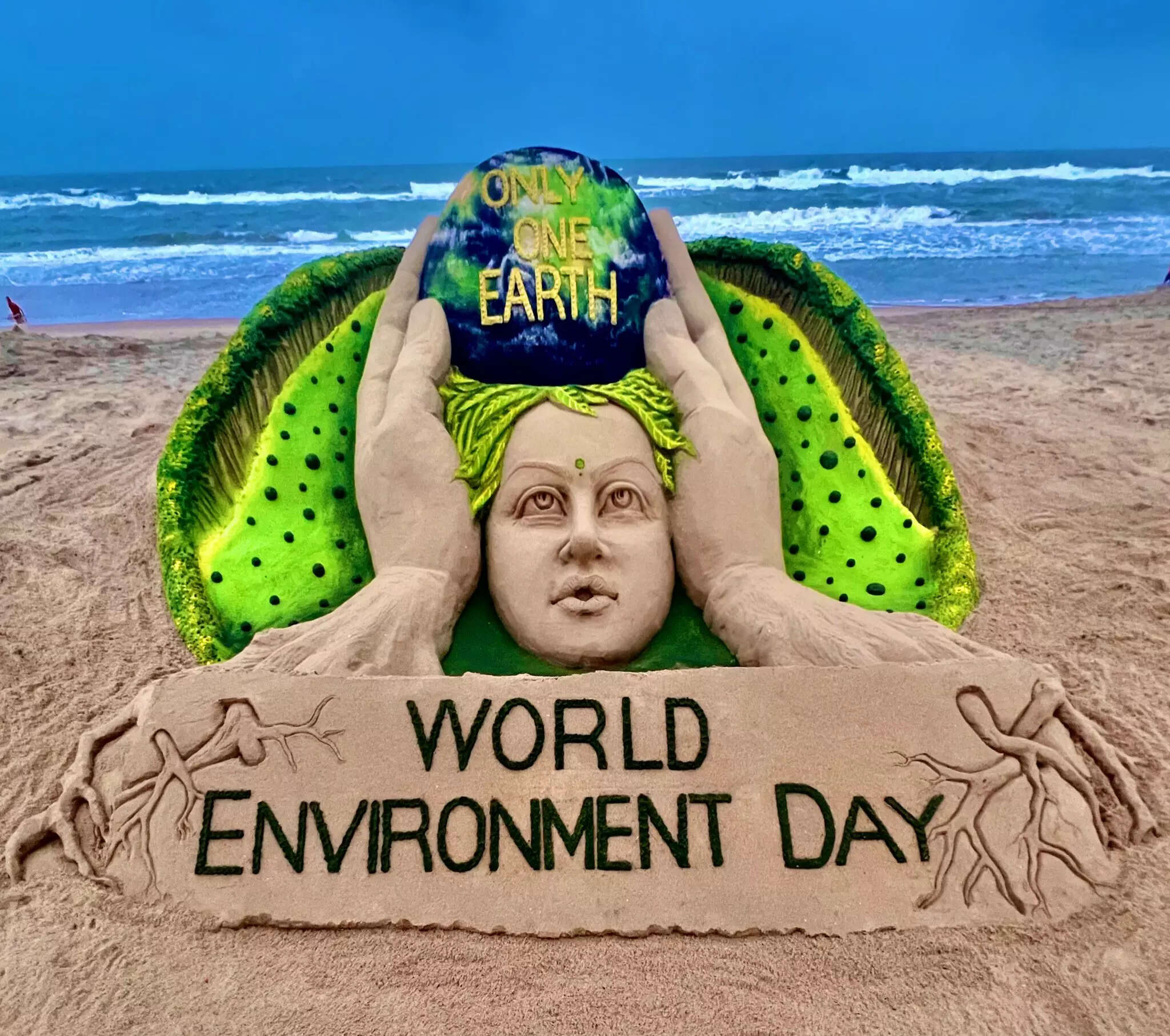 World Environment Day 2022 Sudarsan Pattnaik Unveils Sand Art At Puri
