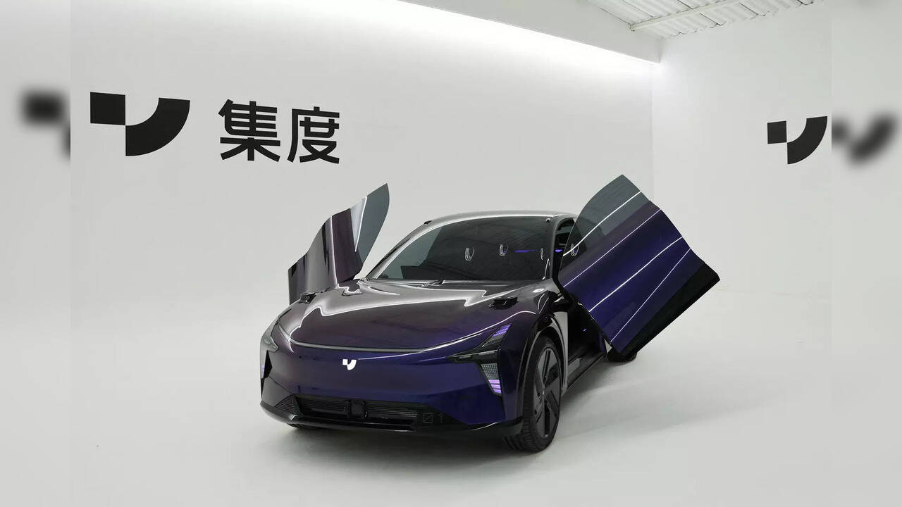 Chinese Tech giant Baidu unveils its first ‘Robot’ car | Technology ...