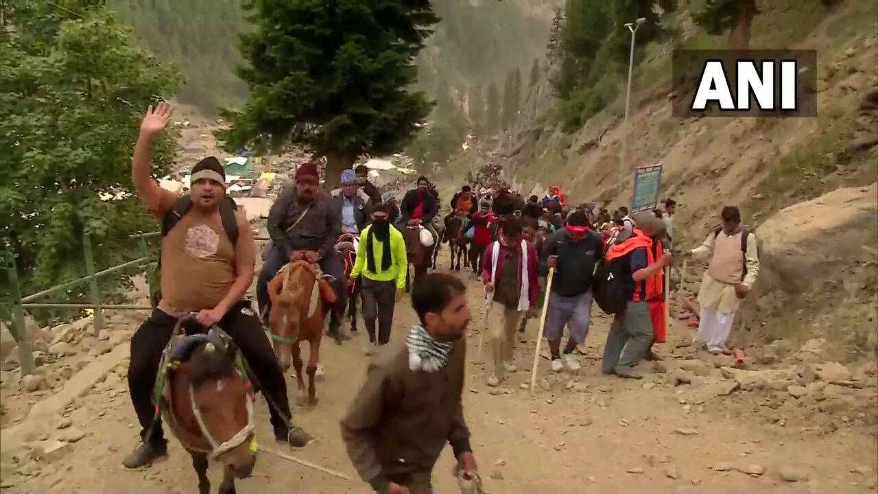Amarnath Yatra begins, 2,750 pilgrims enroute to holy cave shrine ...