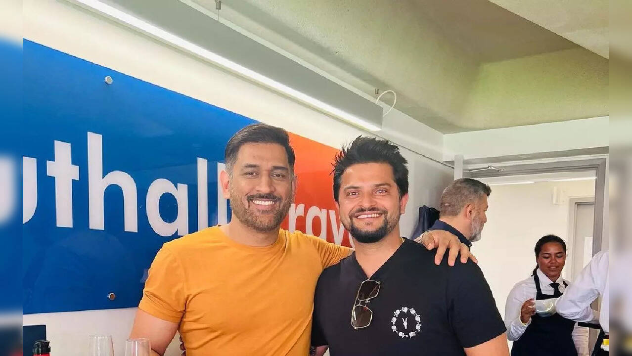 MS Dhoni, Suresh Raina enjoy live action as India take on England in ...