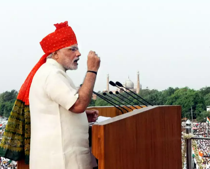 PM Modi sports tricolour turban on Independence Day; a look at his ...