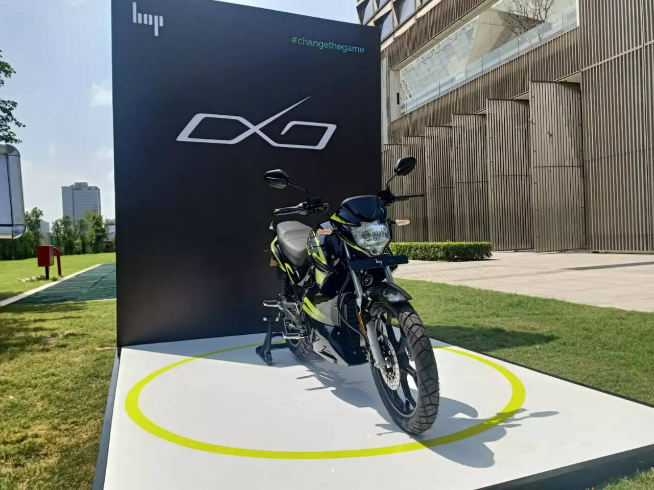Revolt RV400 rivaling HOP OXO electric bike launched in India at Rs 1. ...