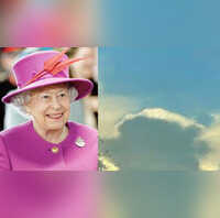 Clouds in the shape of Queen Elizabeth II's face spotted after her ...