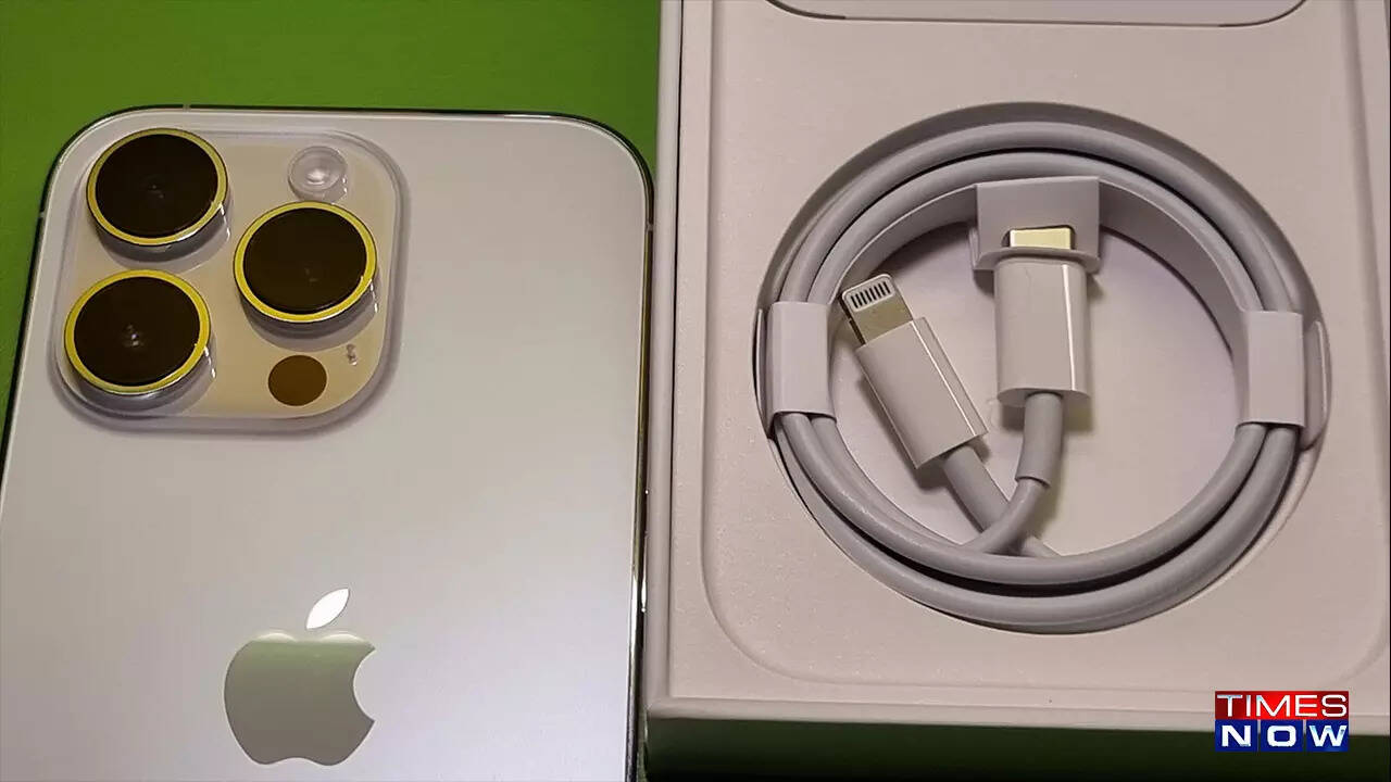 iPhone 14 Pro Indian Retail Unit Unboxing and First look (Simcard ...