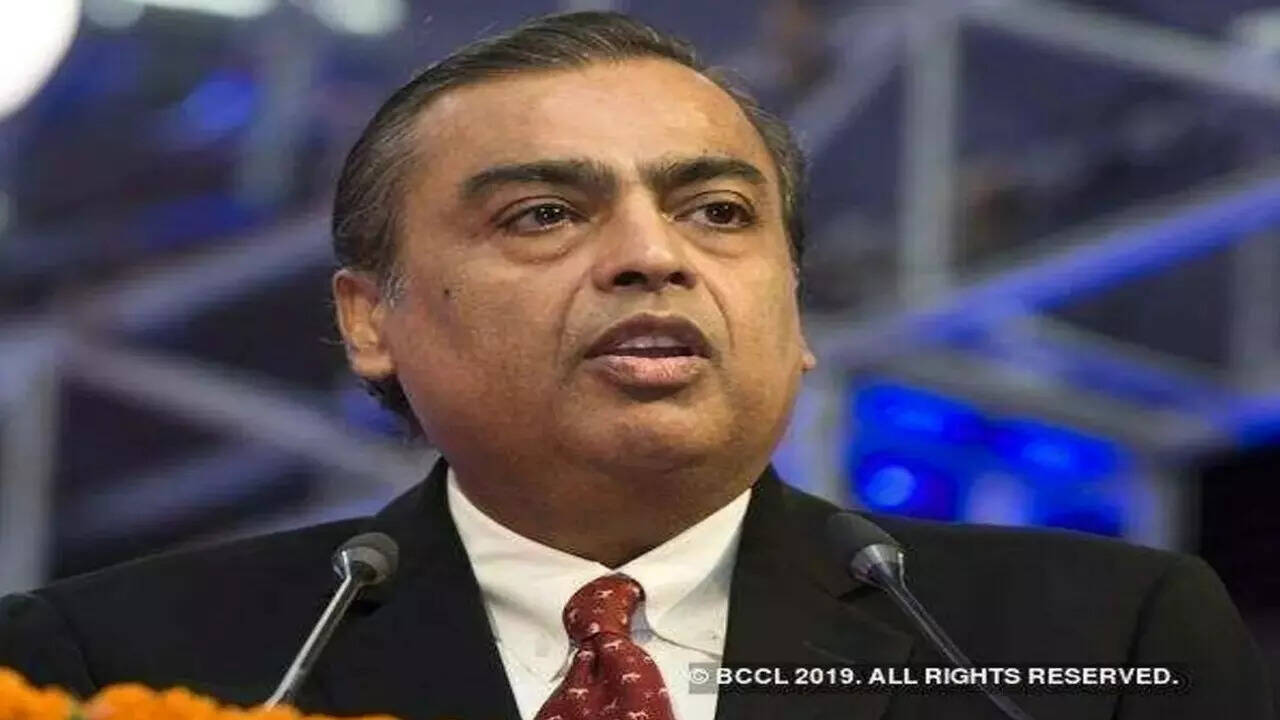 Reliance chairman Mukesh Ambani setting up family office in Singapore ...