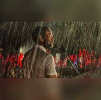 Speech in rain, giving selfies and more, Congress shares a look back at ...