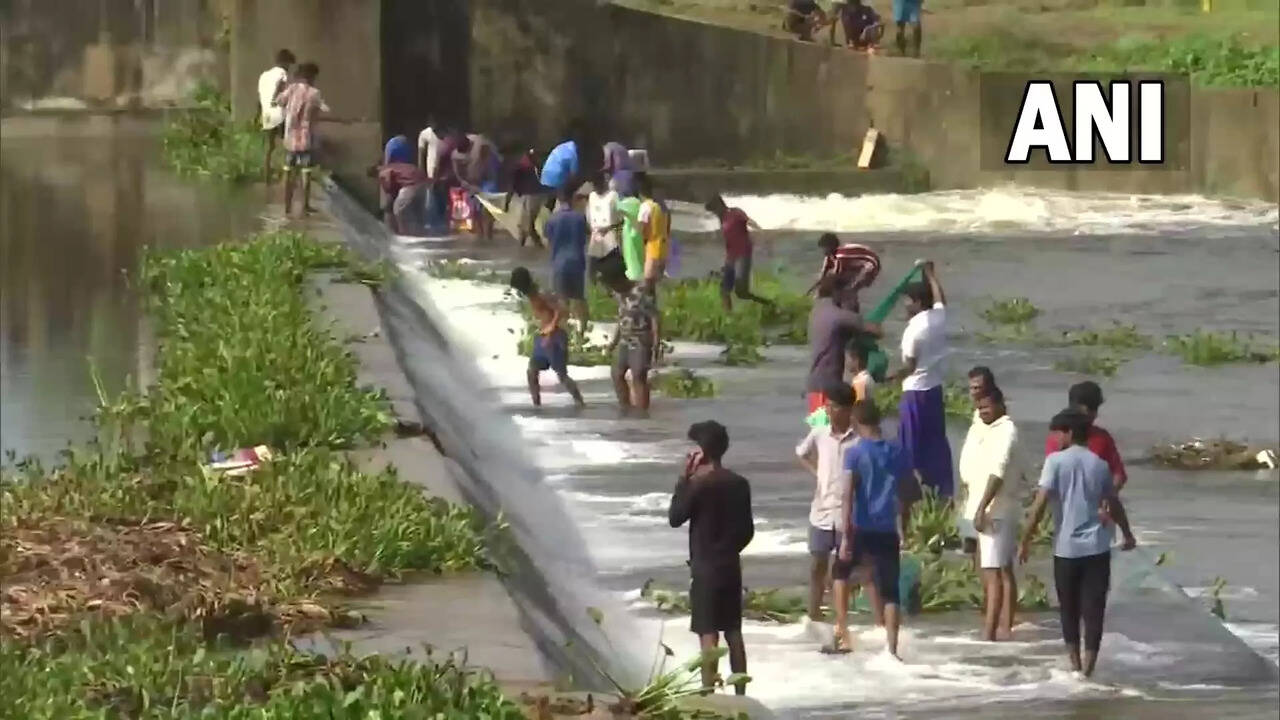 Chennai Water Bodies Overflow After Heavy Rain Imd Predicts More Rain