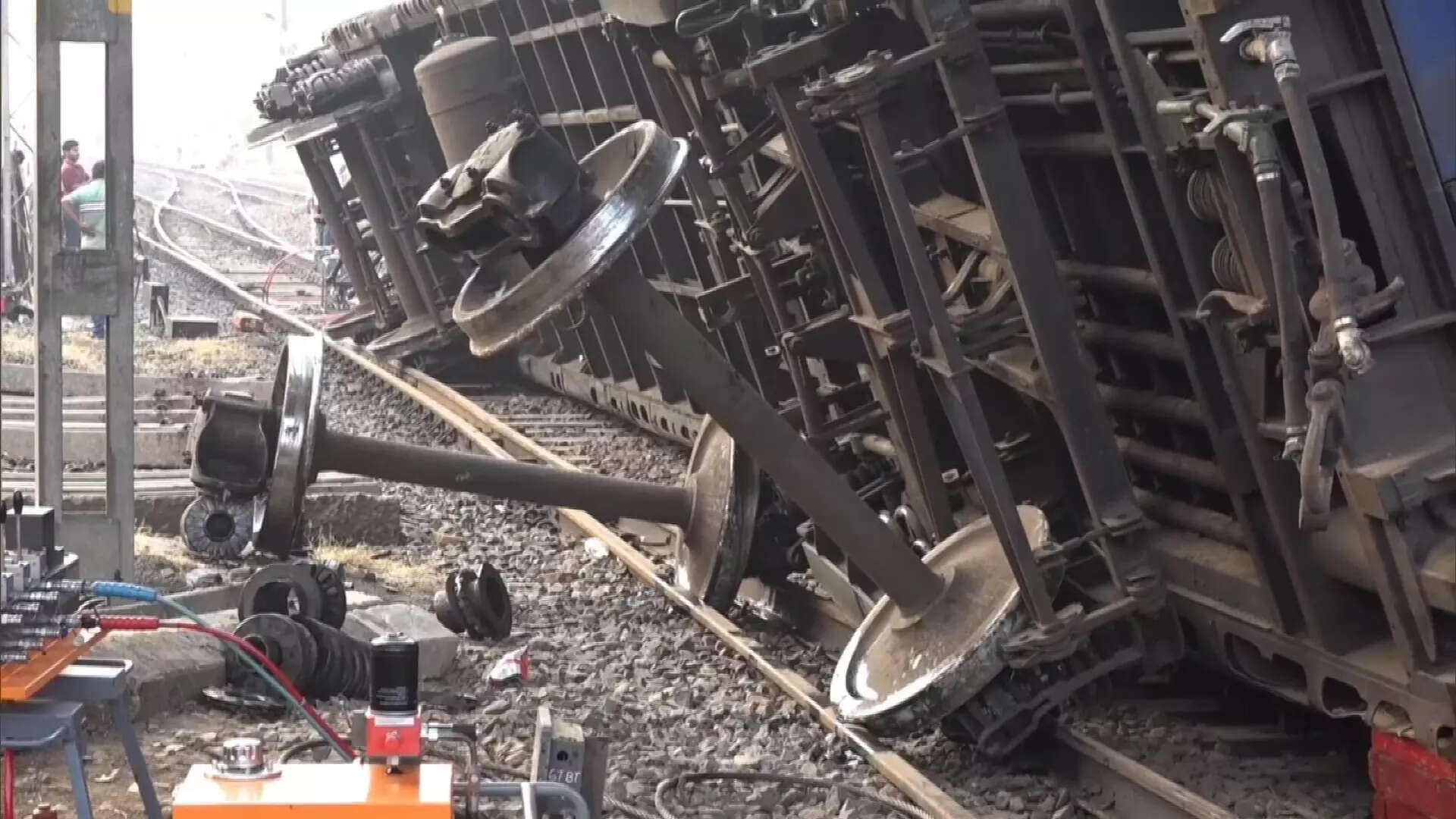 Goods train derails from Down main line at Rajahmundry Yard in Andhra ...