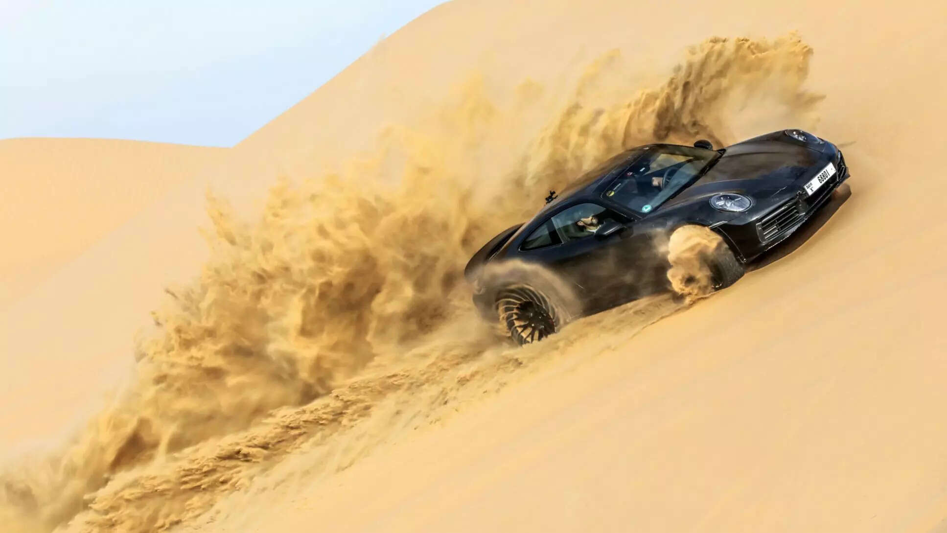 Off-road-focused Porsche 911 Dakar set to debut globally on November 16 ...