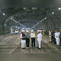 Mumbai-Pune Expressway 'Missing Link' Road to be completed by Dec 2023 ...