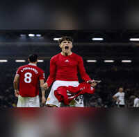 Manchester United seal thrilling Premier League win vs Fulham, as ...