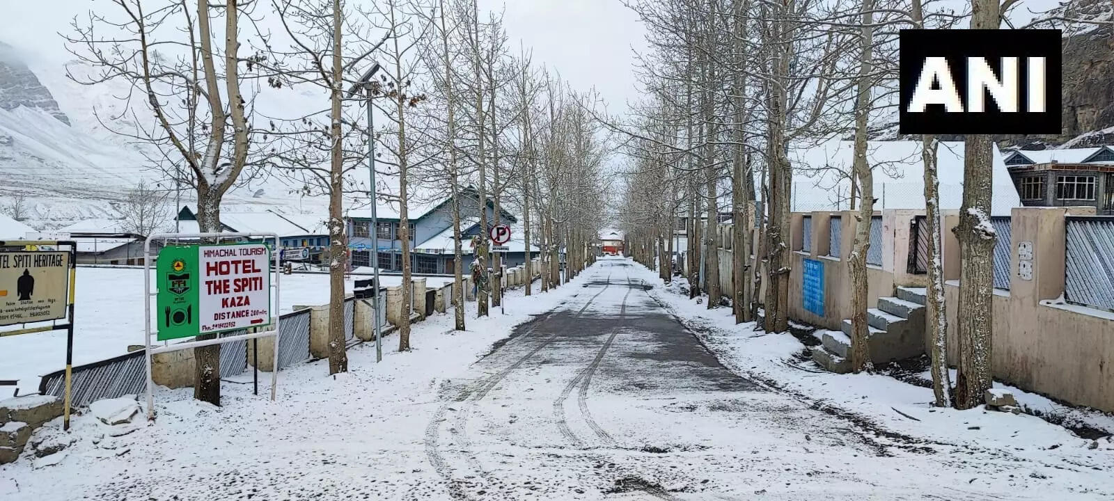 Manali weather update: Fresh snowfall brings joy to tourists, adds to ...