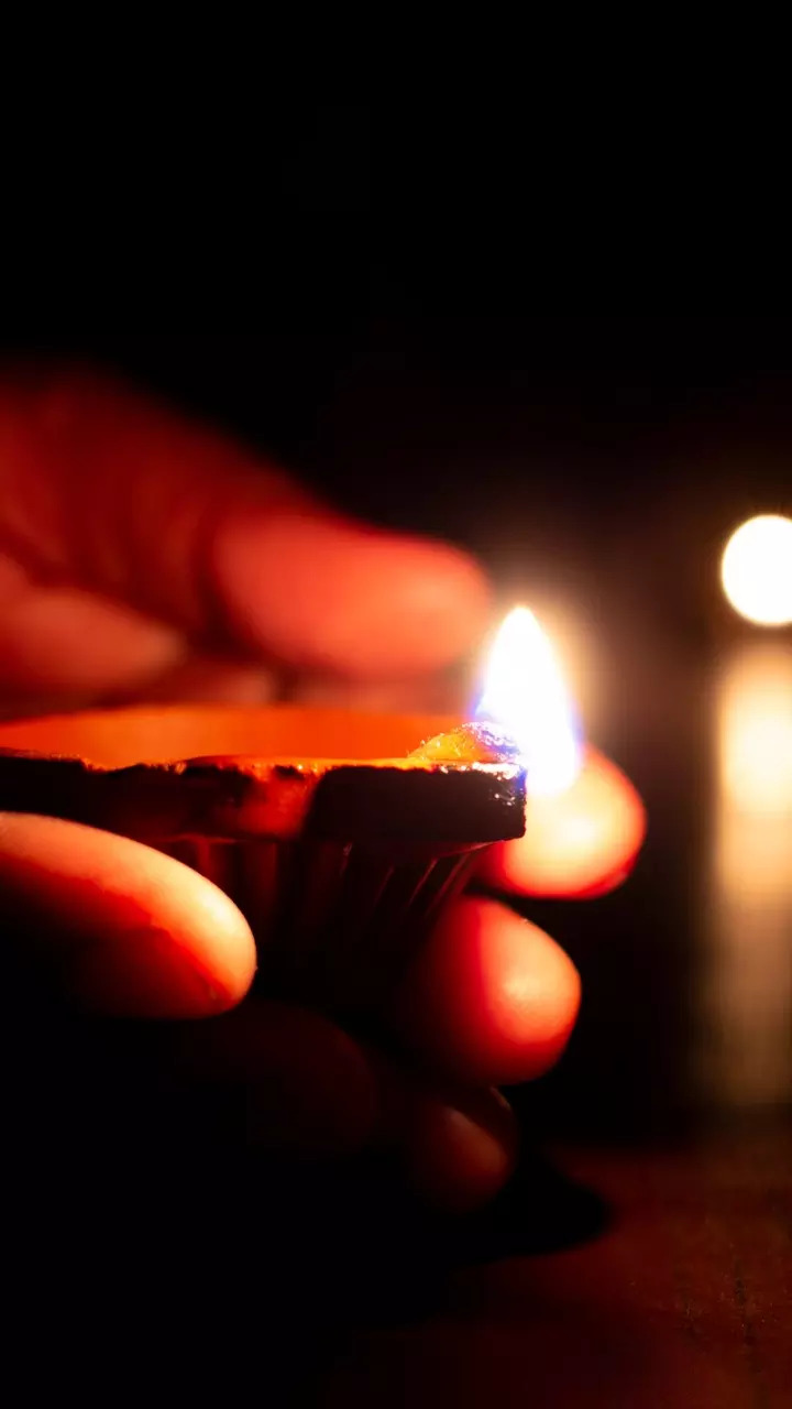 Happy Karthigai Deepam: Wishes, messages and quotes to share for the ...