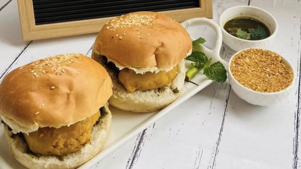 Where to get best Vada Pav in Mumbai? We have a list of outlets you ...