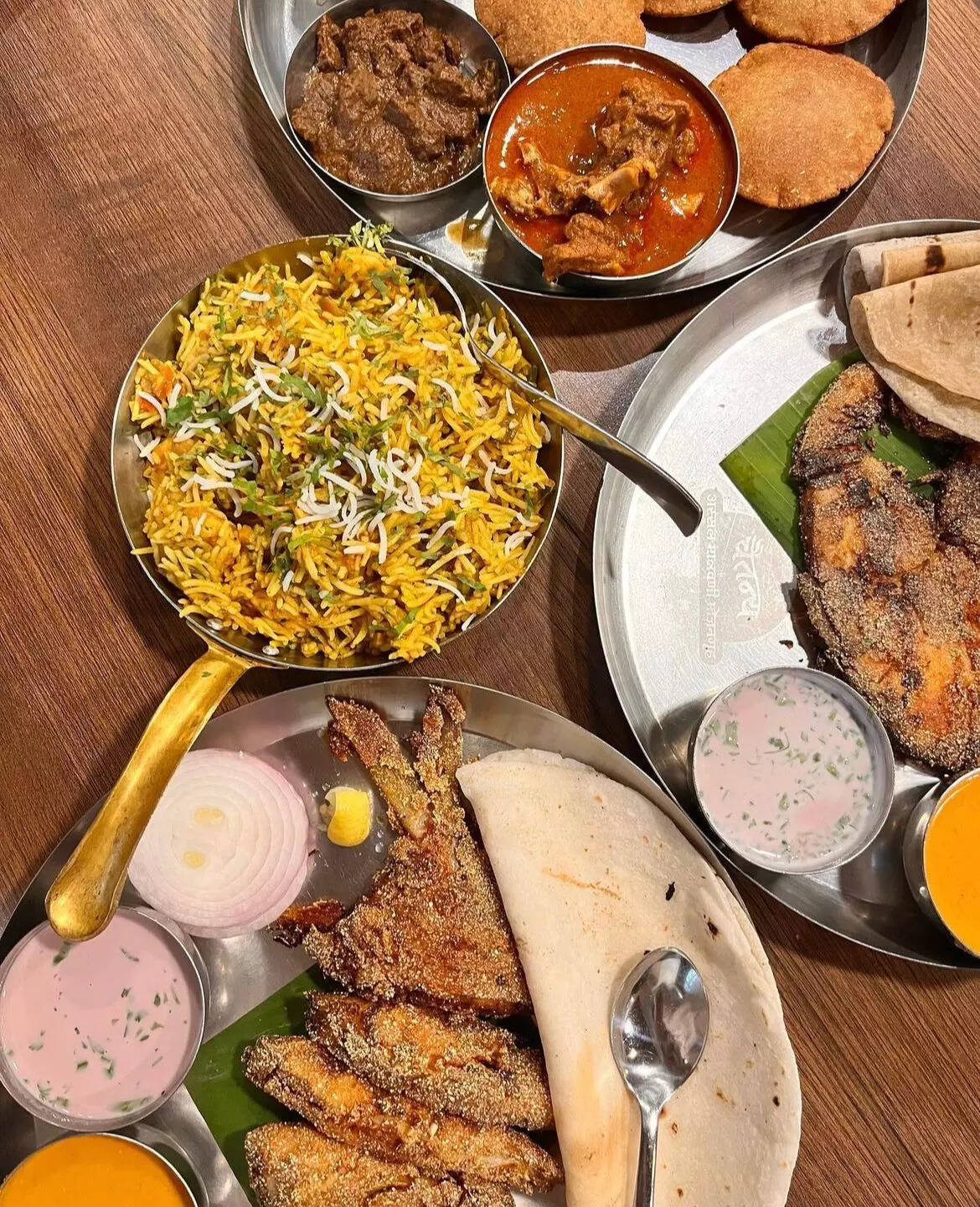 Here are 8 eateries in Mumbai with the best thalis and why you should ...