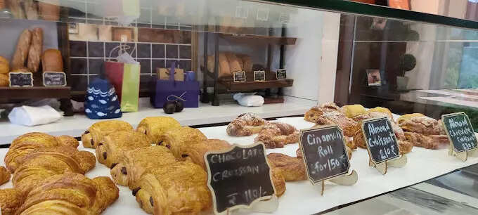 Six iconic bakeries in Pune where you can pick best cakes, pastries ...