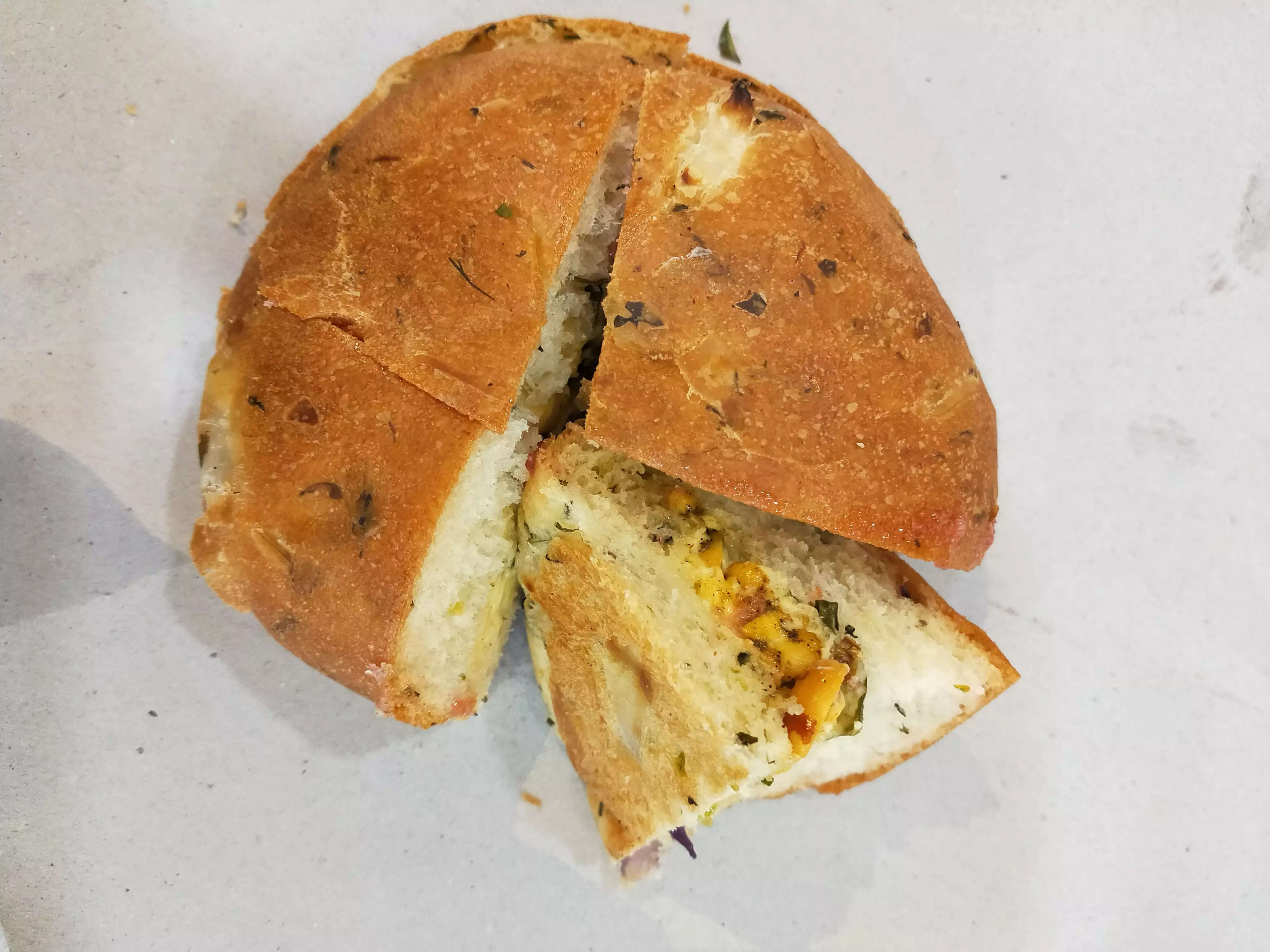 Bangalore: From bath dosa to gobi manchurian;9 iconic dishes in VV ...