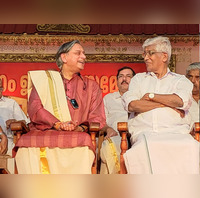 NSS chief’s open endorsement of Tharoor and denouncing senior congress ...