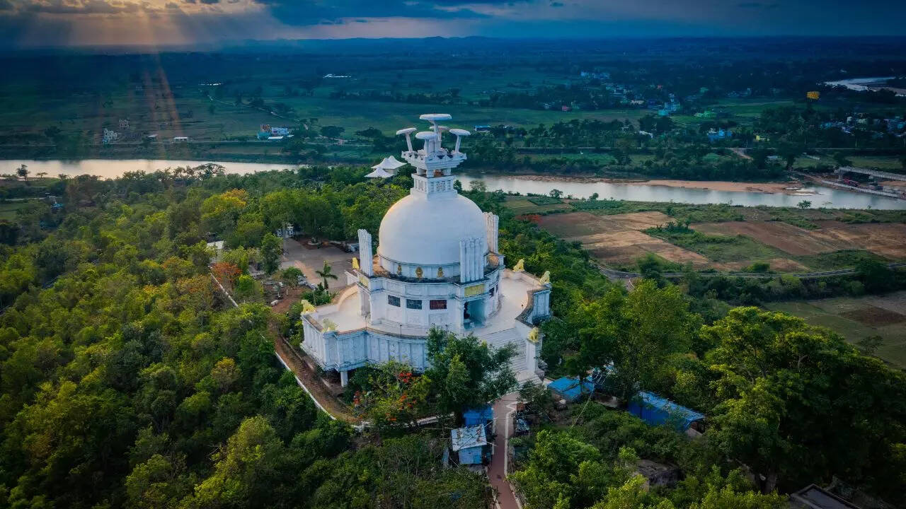 Odisha's Shanti Stupa is the ideal place to re-ignite your spiritual ...