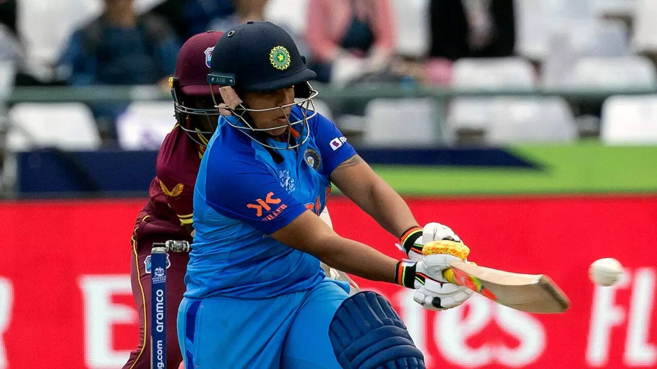 ICC Women's T20I Player Rankings: Richa Ghosh moves into top 20; Amelia ...
