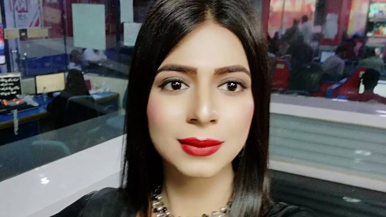 Marvia Malik, Pakistan’s first transgender news anchor, survives ...