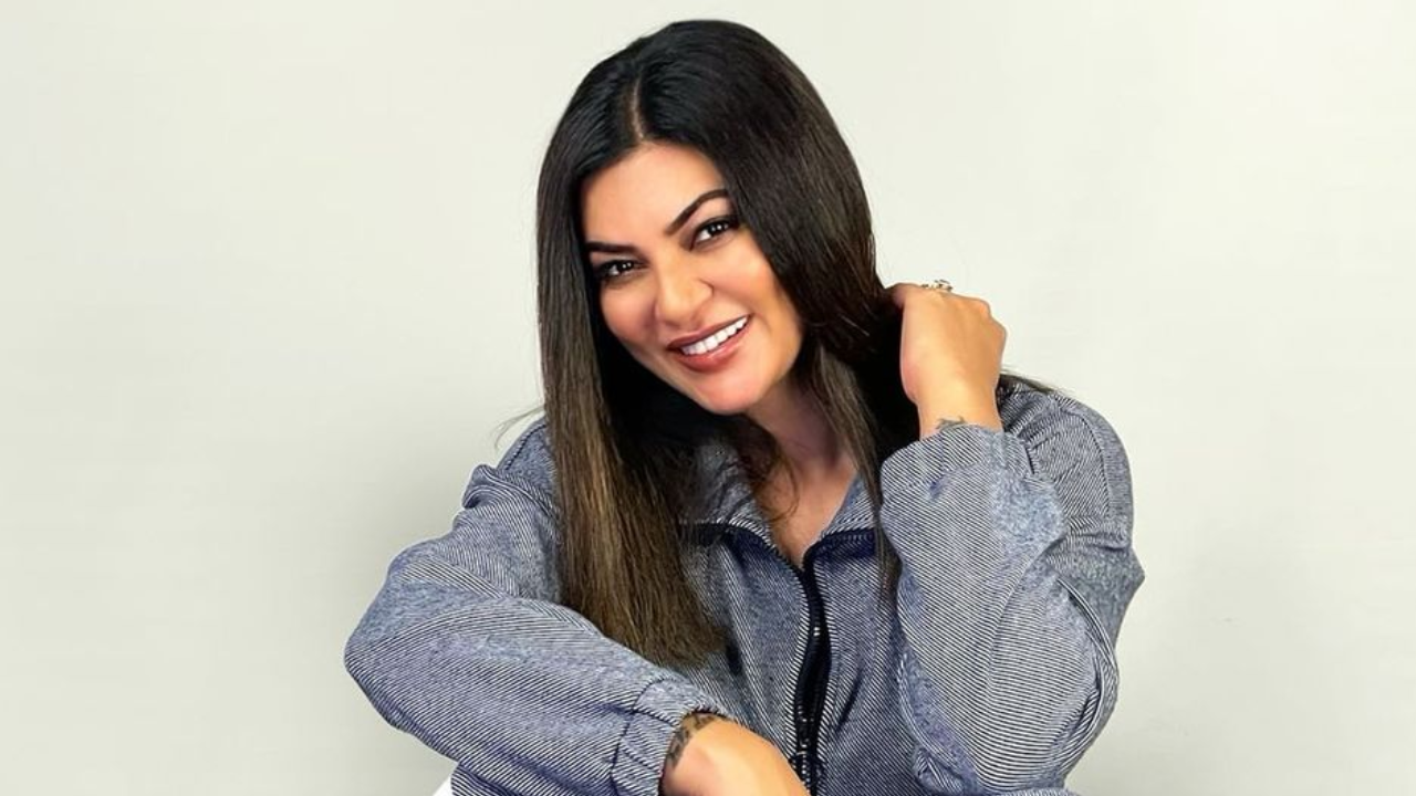 Sushmita Sen takes FIRST steps towards recovery on Holi after suffering ...