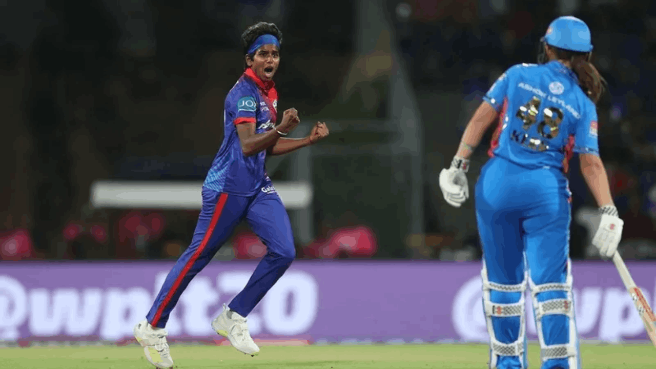 WPL 2023: Delhi Capitals displace Mumbai Indians from top of the table ...