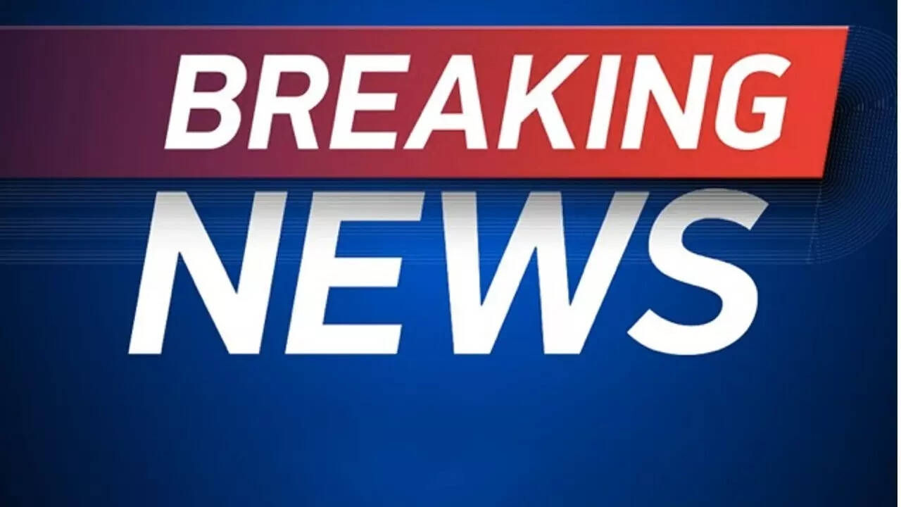 Noida Earthquake LIVE Updates: Strong Tremors Felt in Delhi-NCR | Delhi ...