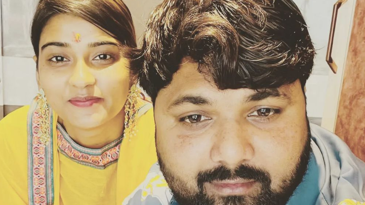 Akanksha Dubey suicide case: Bhojpuri singer Samar Singh and his ...