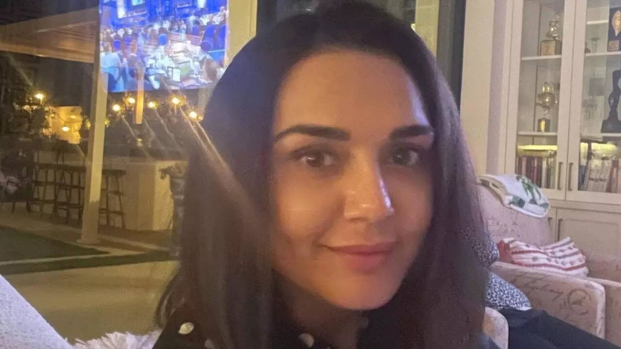 Inside Pictures Of Preity Zinta's Luxurious Los Angeles Home ...