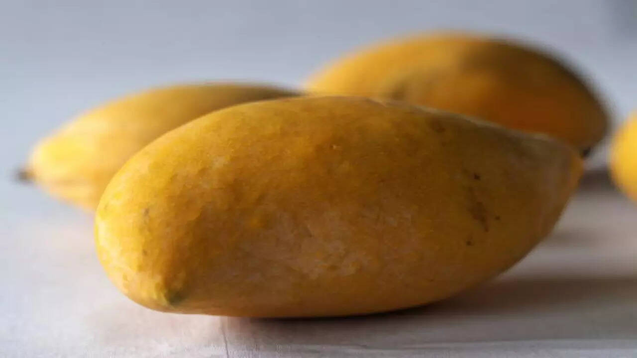 Mango Mania; A Juicy Delight: Explore These 5 Indian Cities For Mango ...