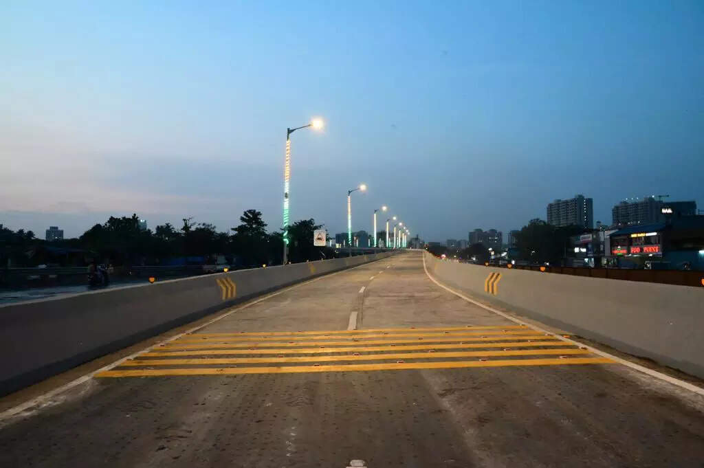 Mumbai's Chedda Nagar Flyover, East-West Arm of SCLR Thrown Open For ...