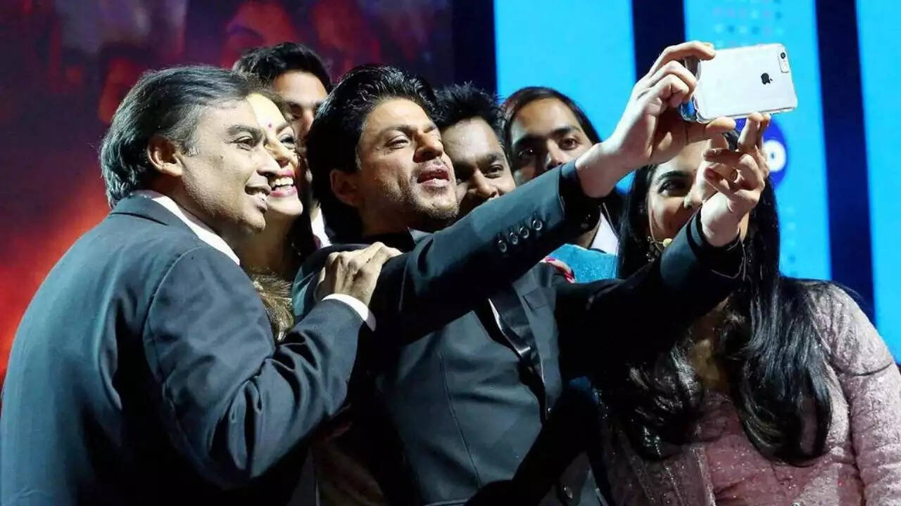 From Amitabh Bachchan To Shah Rukh Khan, Ambani Family's Relations With ...