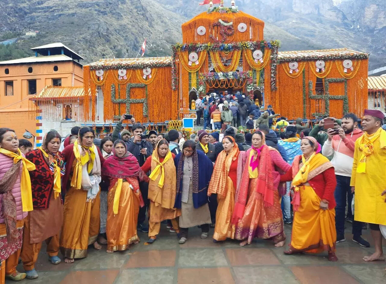Rhythm Divine: First Visuals As Lord Badrinath Shrine Opens Today For ...