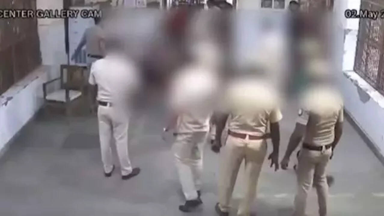Video: In Another CCTV Footage From Tihar Jail, Inmates Stab Tillu ...