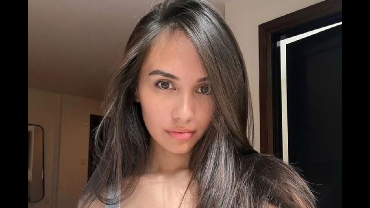 Model Creates AI Clone Of Herself; 1,000 Boyfriends Pay Rs 5,000 Per ...
