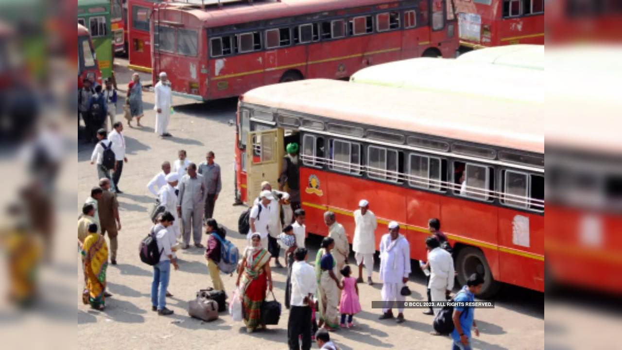 Ashadhi Ekadashi 2023 CM Eknath Shinde gives instruction to run special 5000 st buses for ...