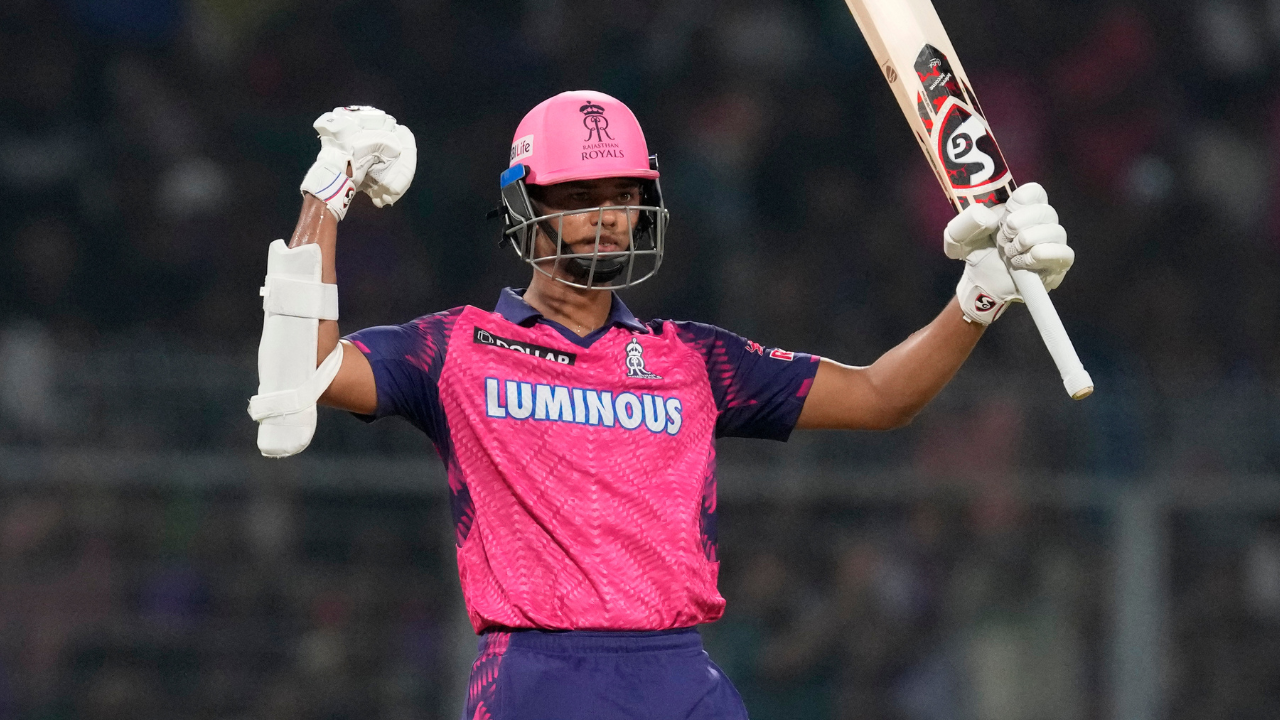 Yashasvi Jaiswal Creates History, Breaks 15-Year-Old IPL Record In a ...