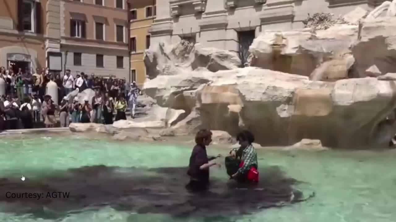 Viral Video: Rome Climate Activists Turn Iconic Trevi Fountain Water ...