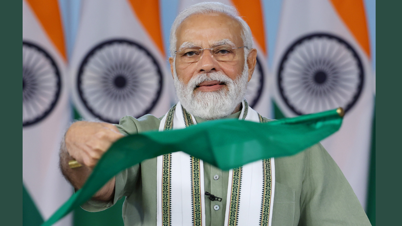 Dehradun-Delhi Vande Bharat Express: PM Modi to flag off Uttarakhand's ...