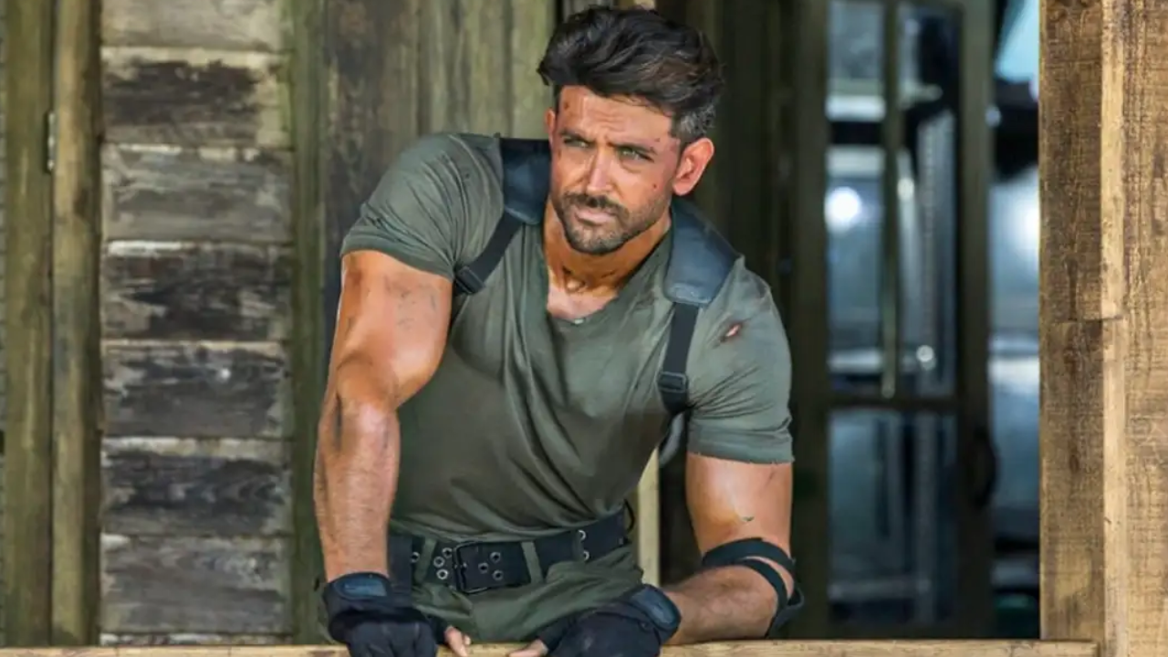 Fighter UPDATE! Hrithik Roshan Shoots With Real-Life Indian Air Force ...
