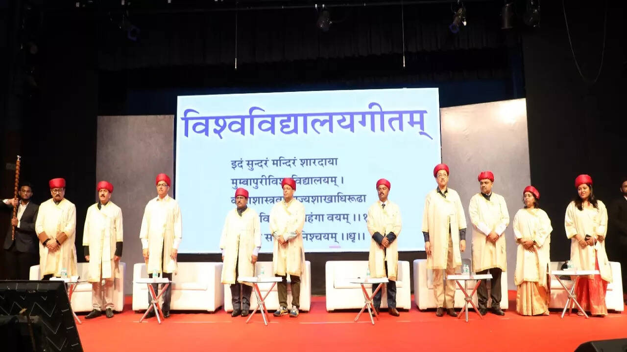 190 students awarded degrees at OES convocation Ceremony navi mumbai ...