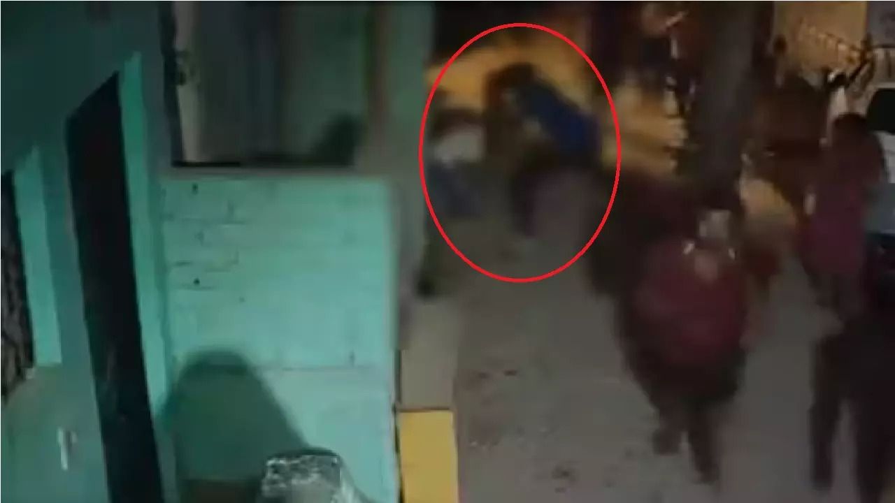 Delhi Girl Murder: Colony Residents Pressure Family Of Sahil To Leave ...