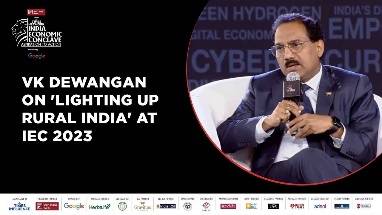 VK Dewangan Chats With Nikunj Dalmia At India Economic Conclave 2023 ...