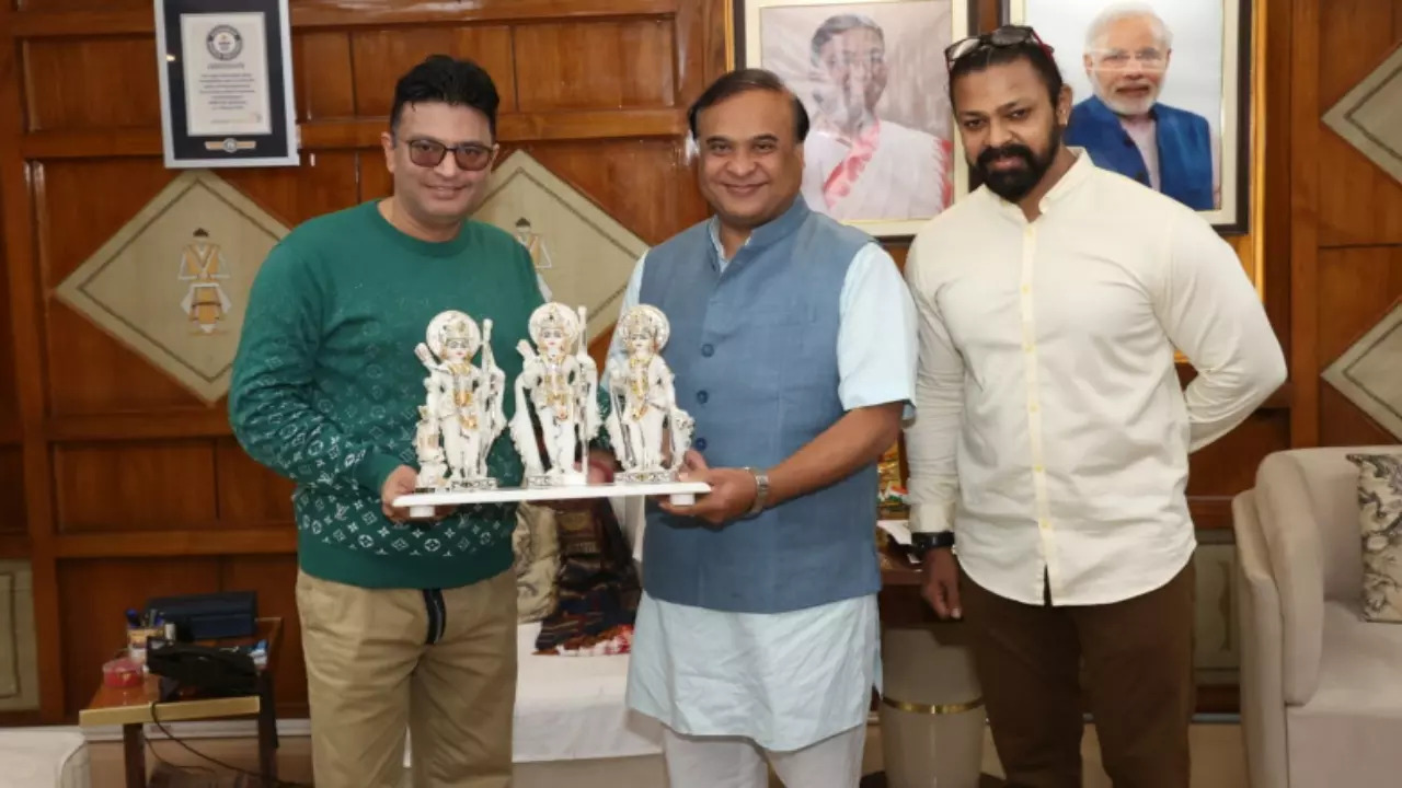 Adipurush Actor Devdatta Nage And Producer Bhushan Kumar Meet Assam CM Himanta Biswa Sarma. See ...