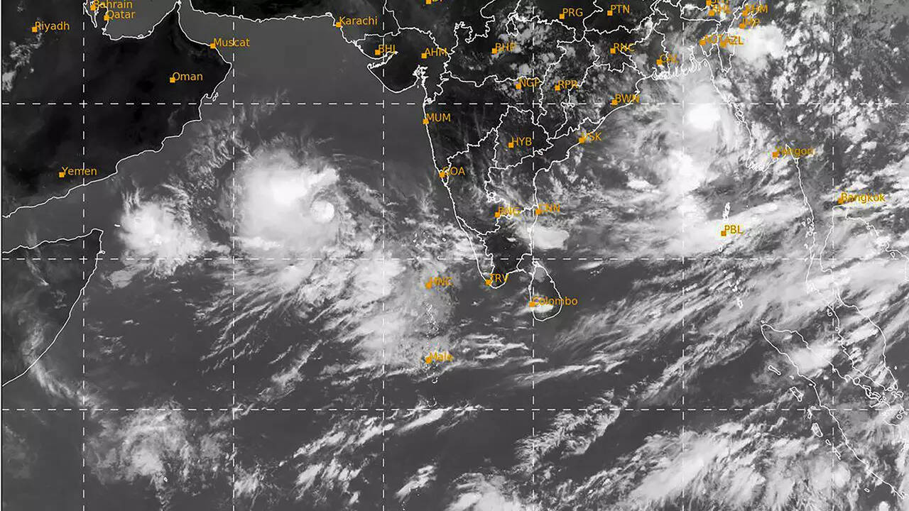 Good News for Karnataka: Monsoon Set to Enter State by Saturday, IMD ...