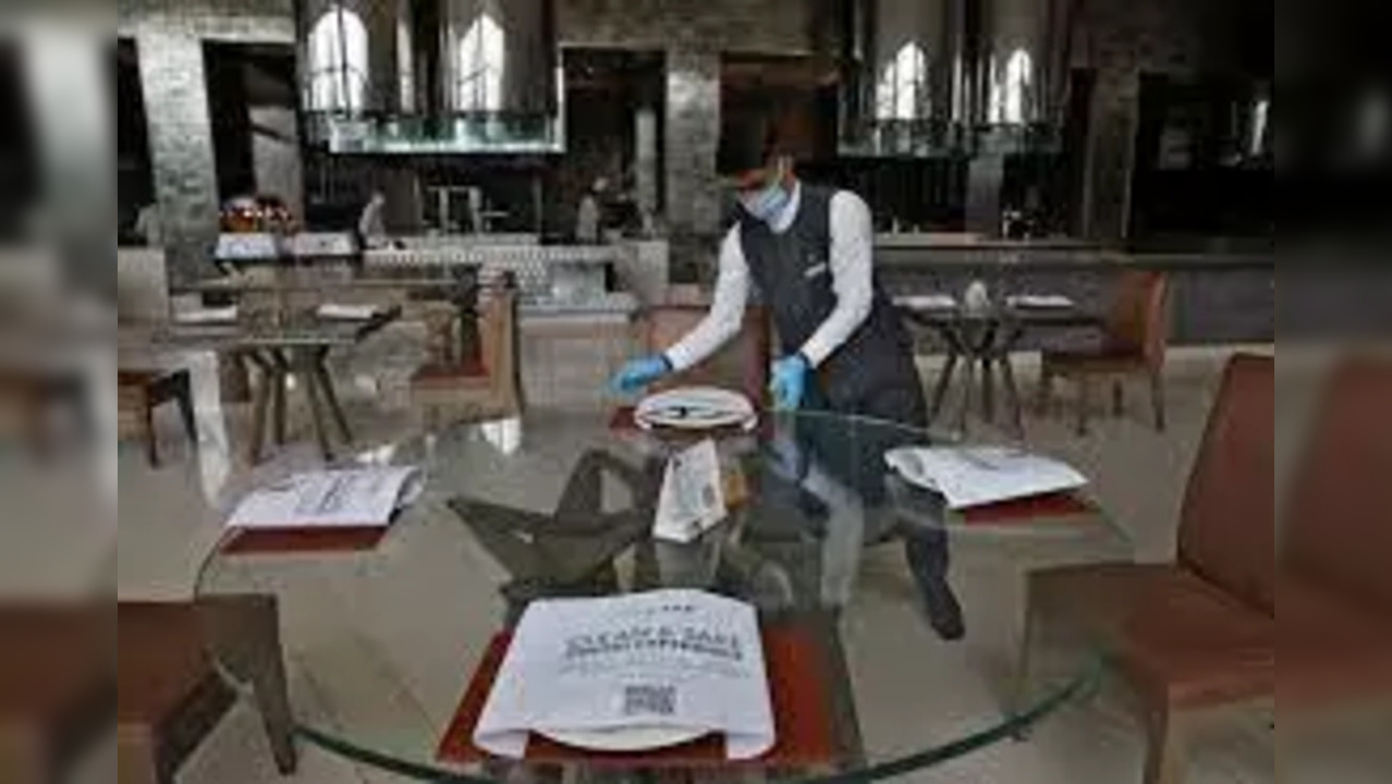 From suits to aprons: Chinese youth ditch high-paying corporate work ...