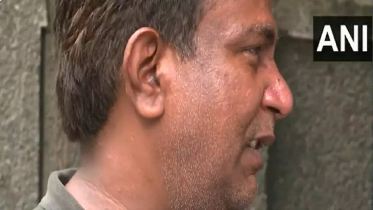 Heart Wrenching Video Of Nikhil Chauhans Father Breaking Down While Speaking To Media Emerges